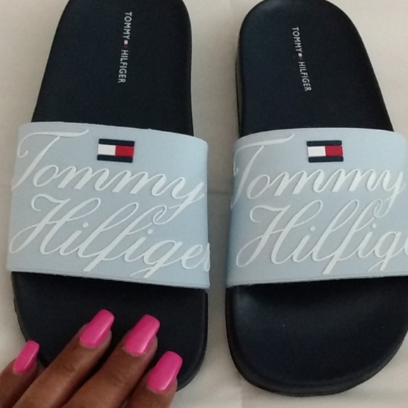Tommy Hilfiger | Shoes | Tommy Hilfiger Cursive Signature Logo Slide ...